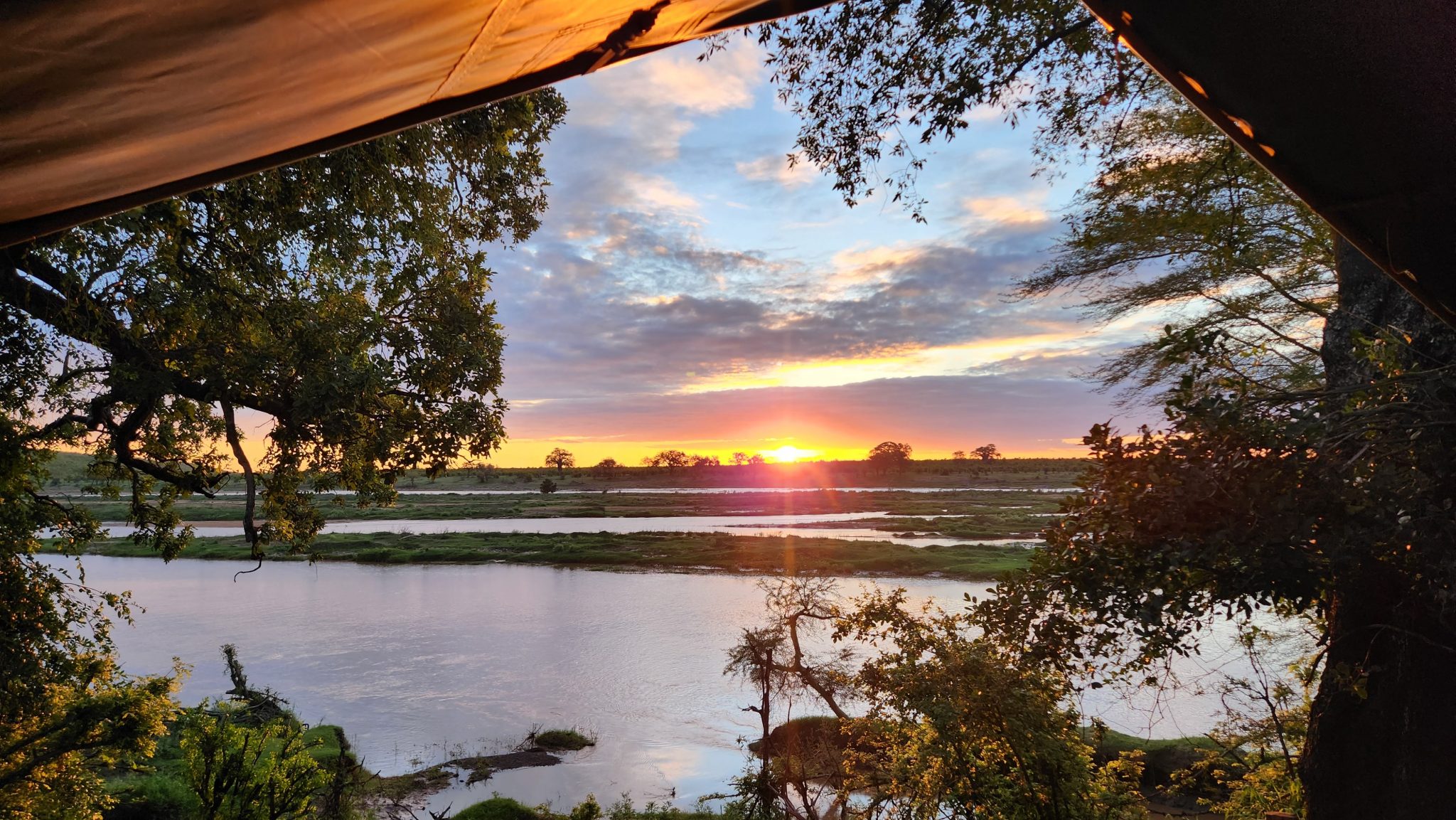 Gonarezhou National Park: Journey To Chipinda Pools - NZiRA.